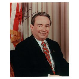 Tommy Thompson Governor of Wisconsin signed photograph